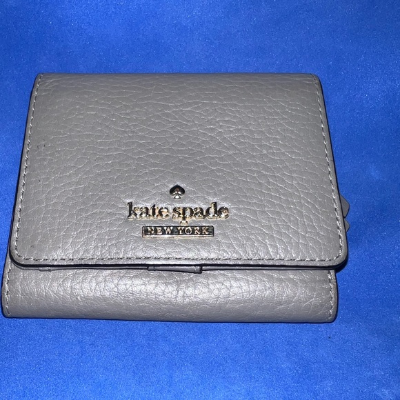 kate spade | Bags | Kate Spade Grey Wallet | Poshmark